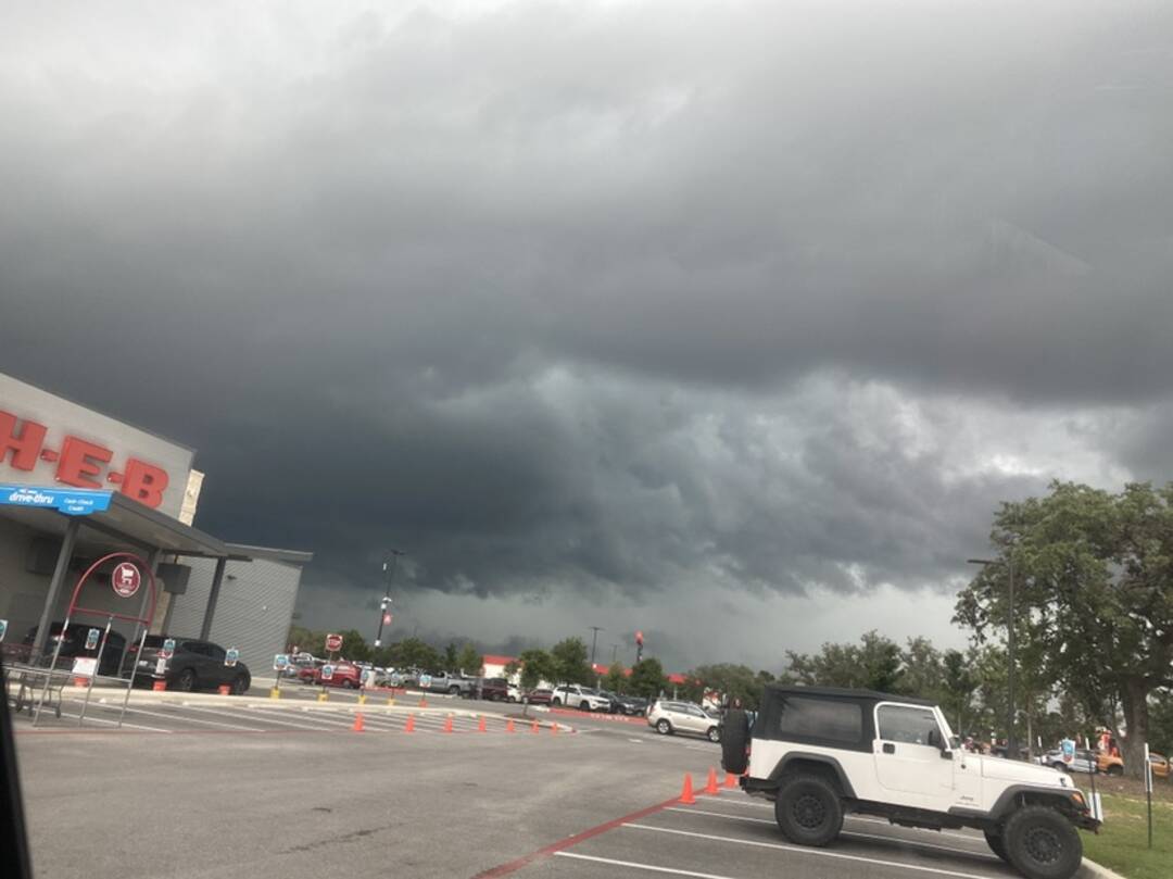 Look: KSAT Insiders capture lightning strikes around San Antonio area